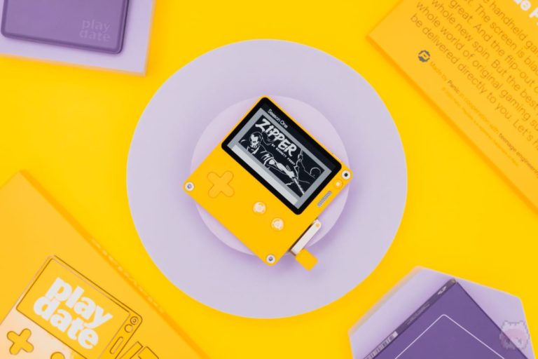 『Playdate』到着、3年越しの「はじめまして」。 | 8vivid